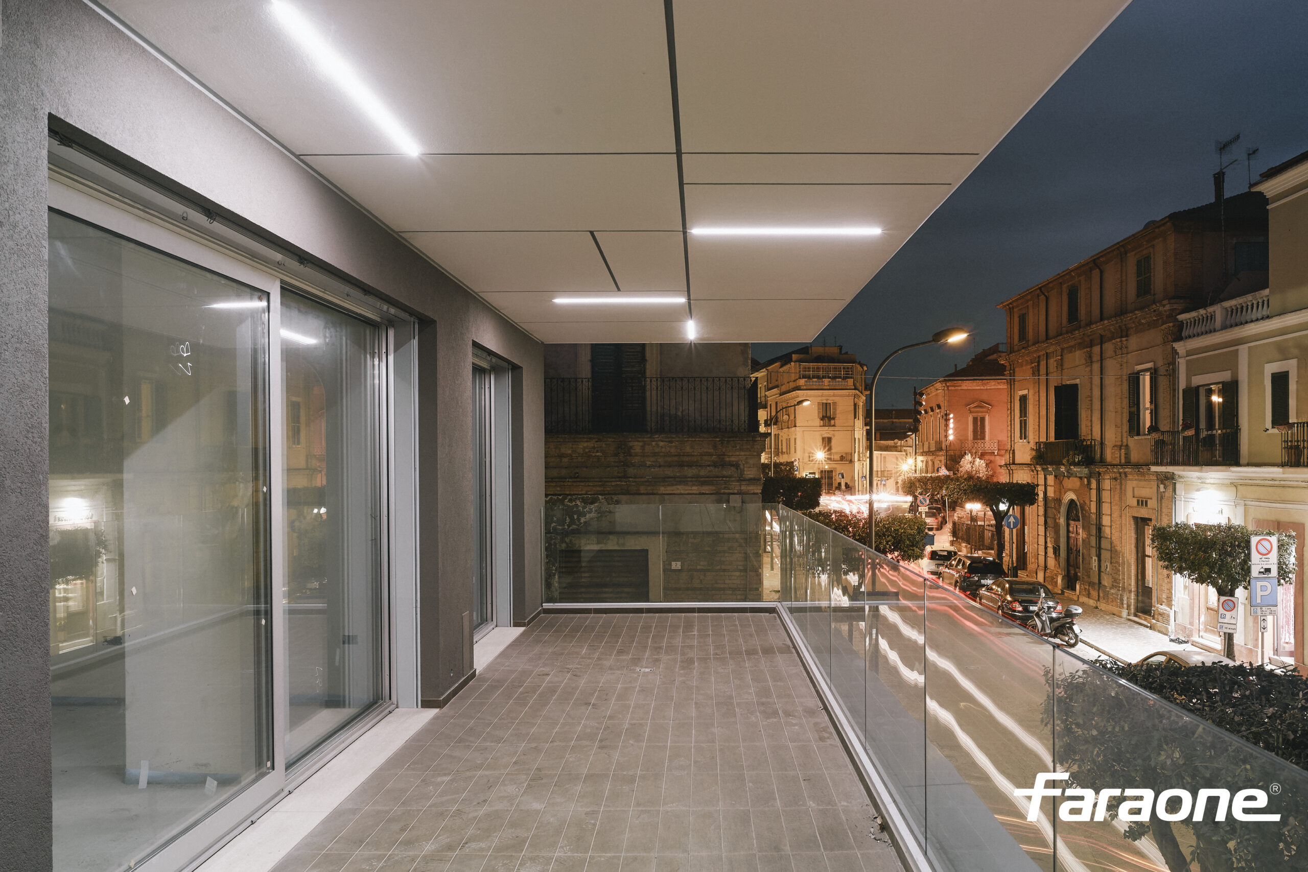 Balconi > Faraone Parapetti