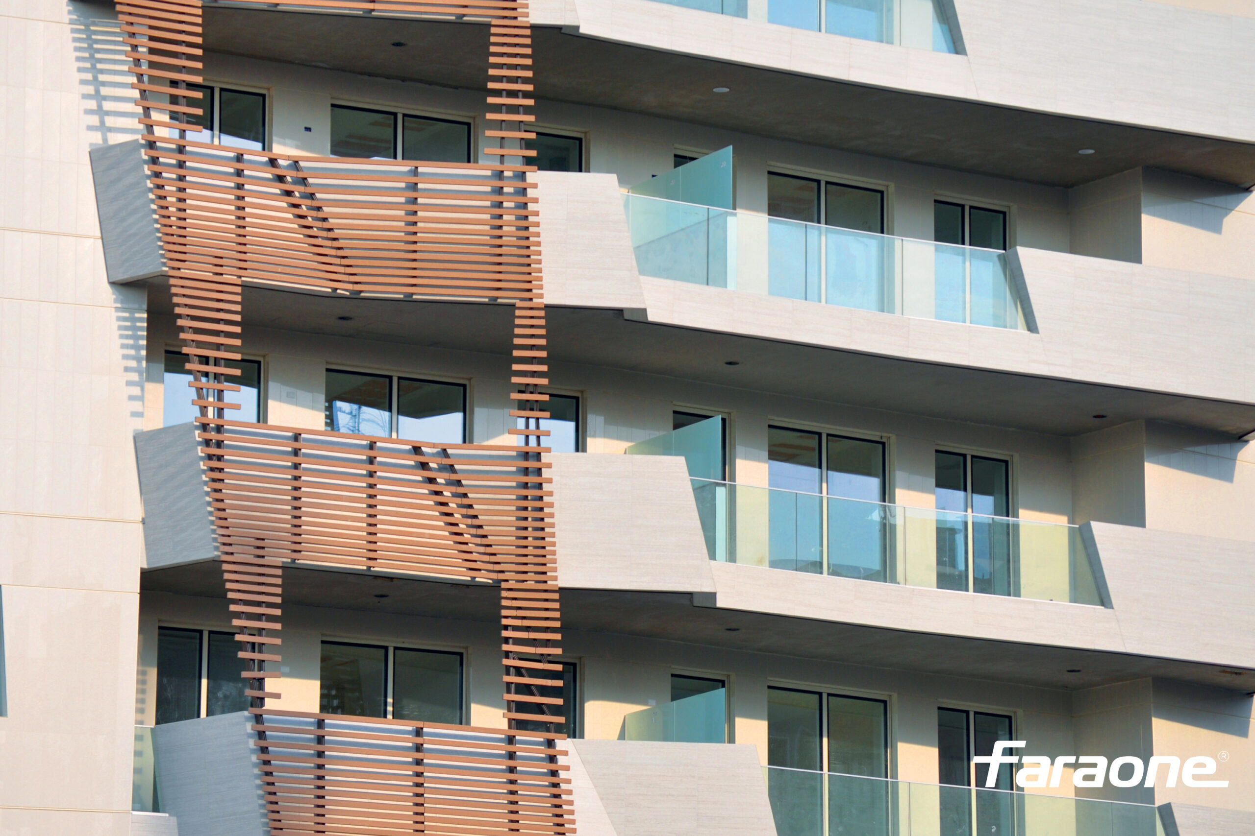 Progettisti > Faraone Parapetti