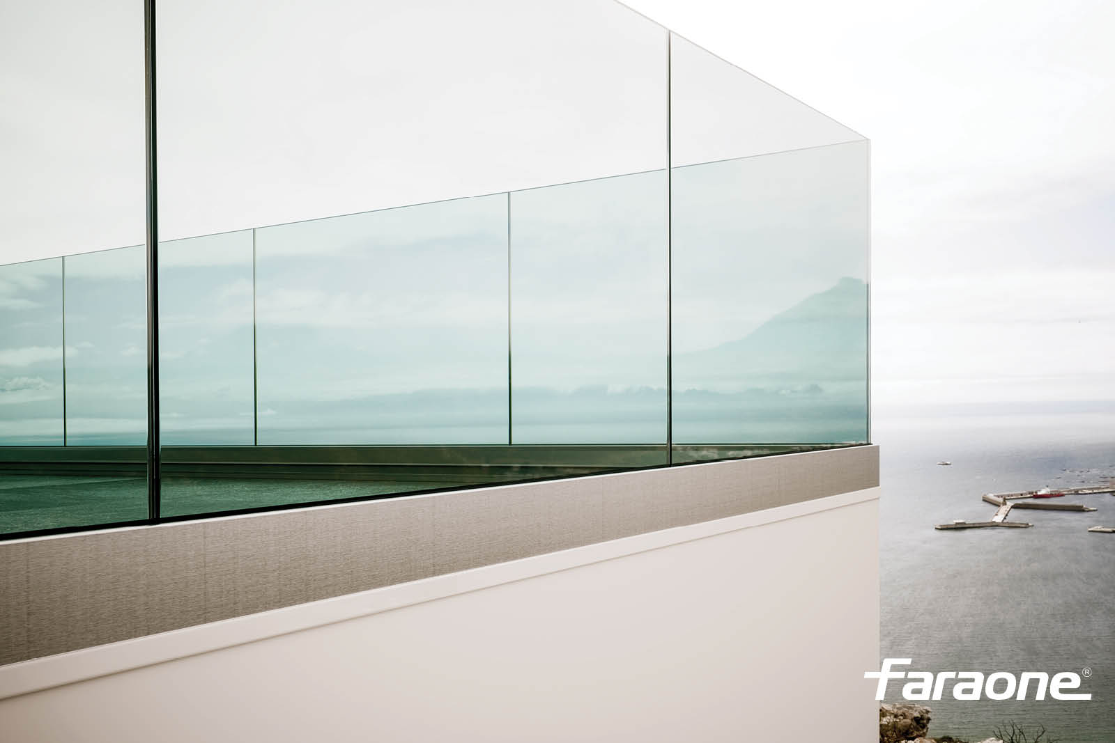 Balconi > Faraone Parapetti